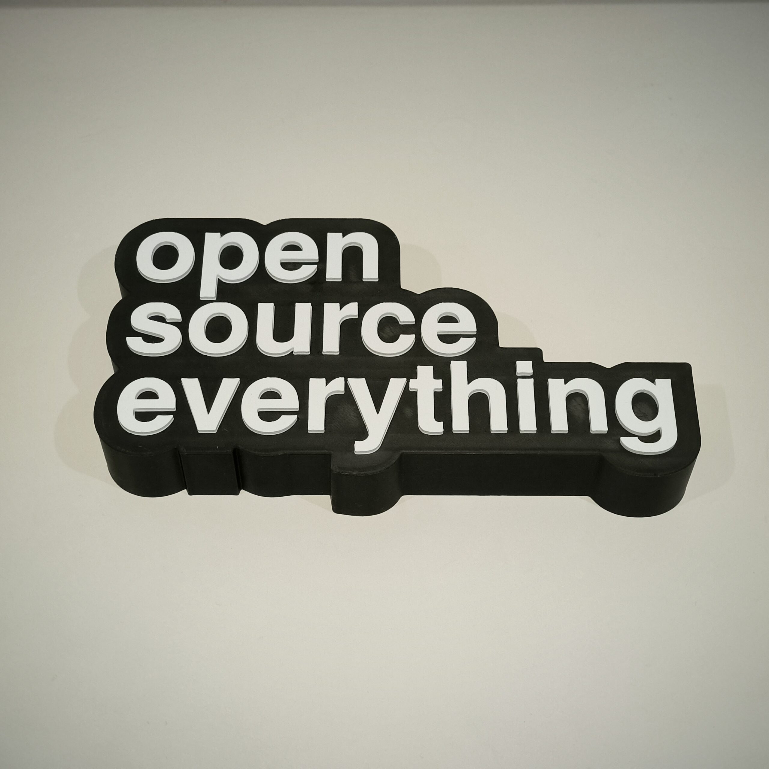 Open Source Everything tabletop – The 45B Shop